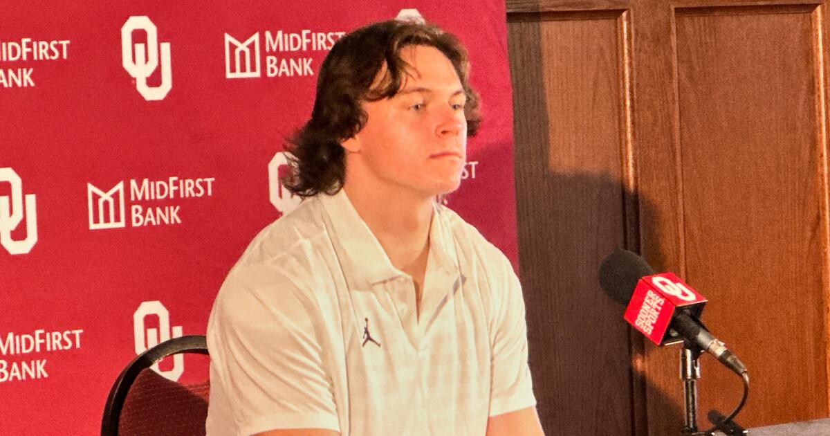 John Matery: Poznámky k športovým hrám Venmo boli „interné vtipy ...