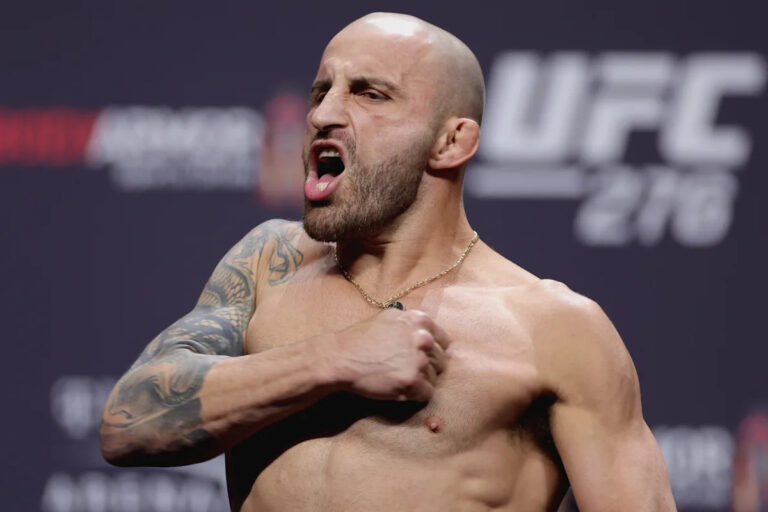 Alexander Volkanovski môže odísť do dôchodku, ak sa UFC 325 „strašne ...