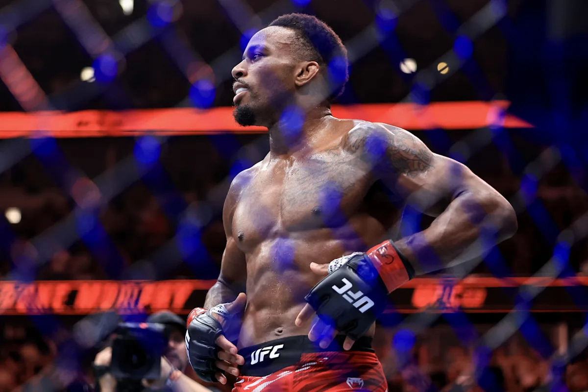 Demetrious Johnson označil UFC za „nie je šport“ po tom, čo Lerone ...